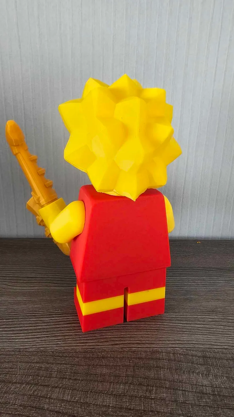 Big Brick * The Simpsons - Lisa Simpson by cBoLsmUiEc - MakerWorld