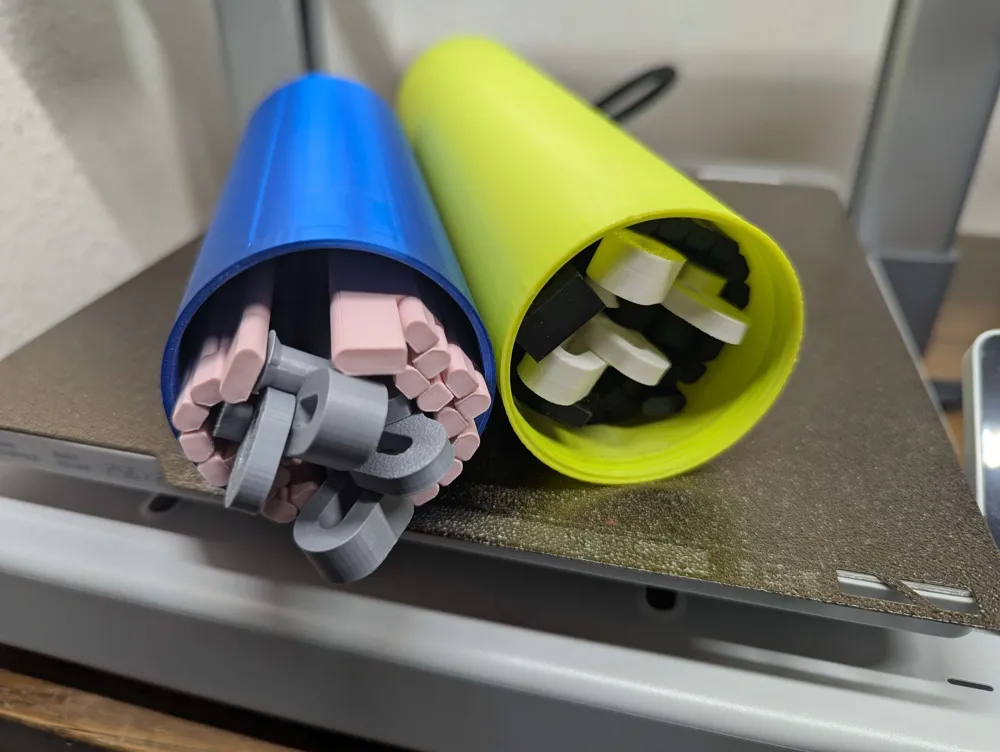 Portable Rollup Table Container by KMM MakerWorld: Download Free 3D Models