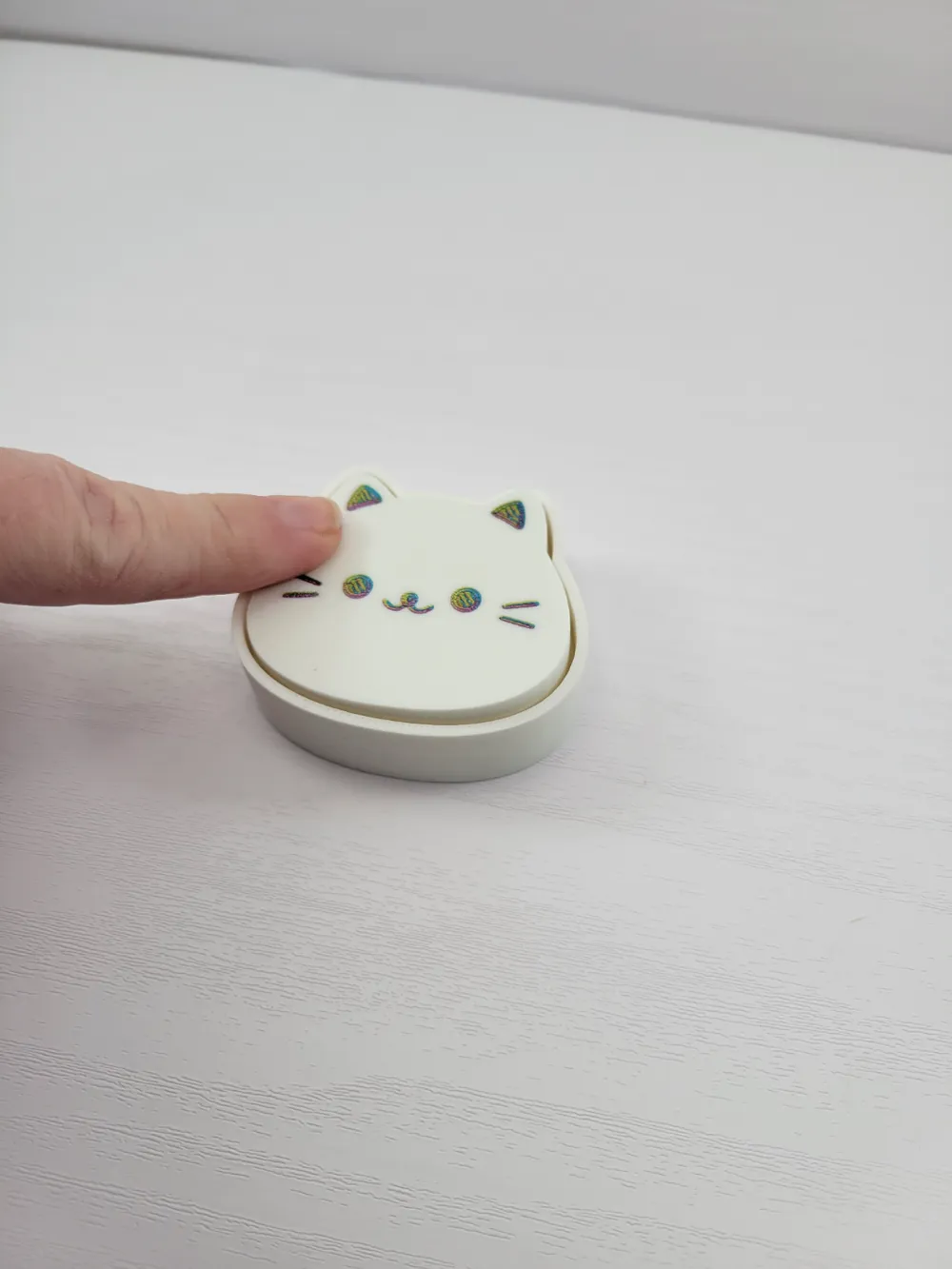 Cat Face Fidget Clicker - Free 3D Print Model - MakerWorld