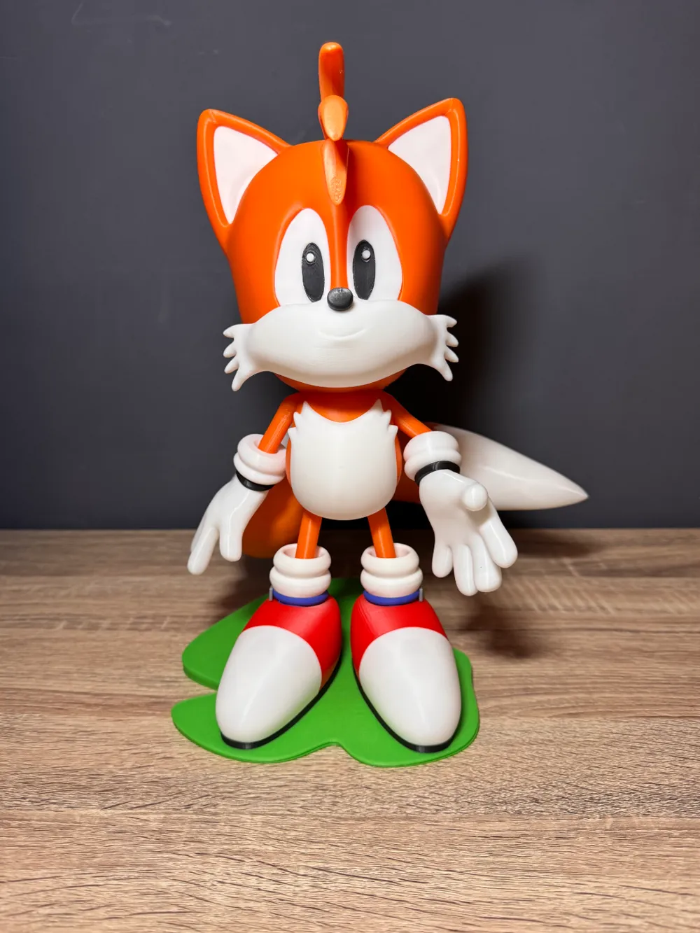 Tails Sonic - multi part - Free 3D Print Model - MakerWorld