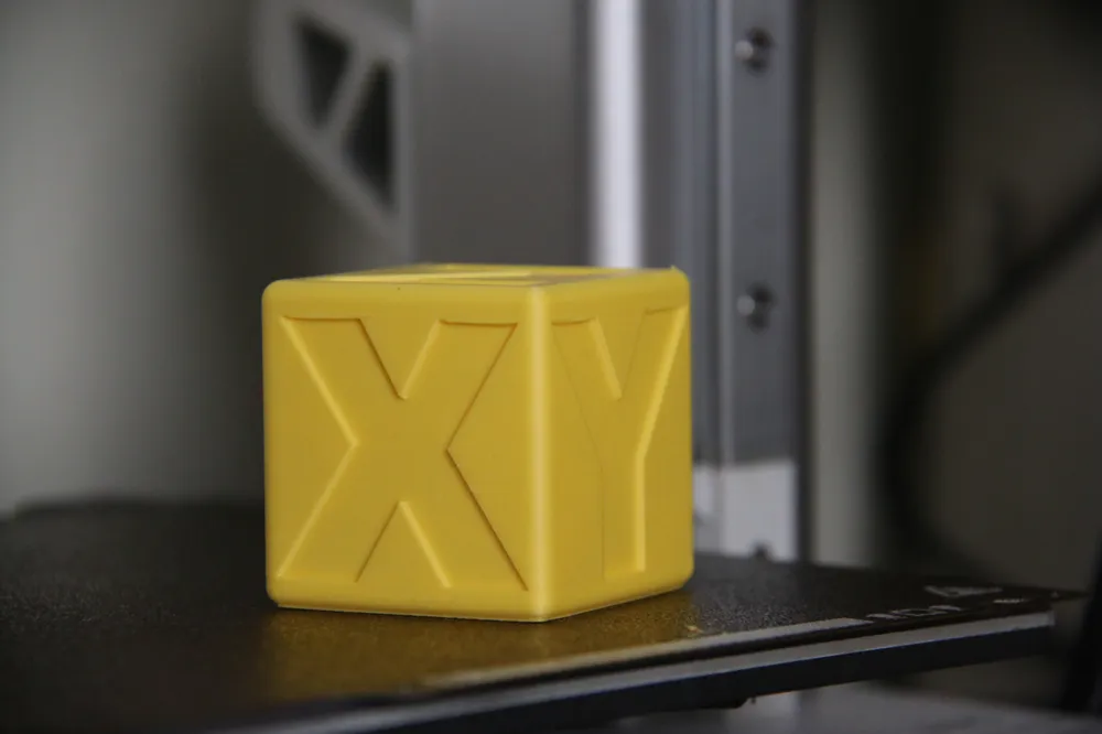 Calibration Cube XYZ 50x50mm by 3DPRINTINGPROJECTS - MakerWorld