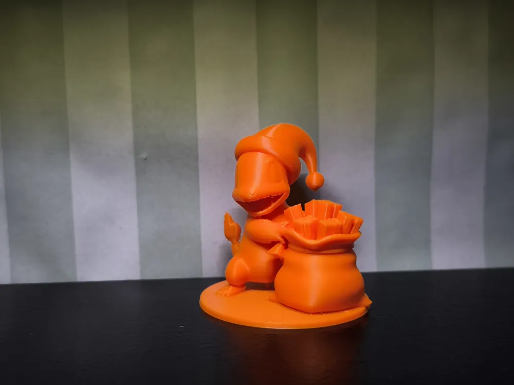 Charmander with Firewood & Santa Hat - Free 3D Print Model - MakerWorld