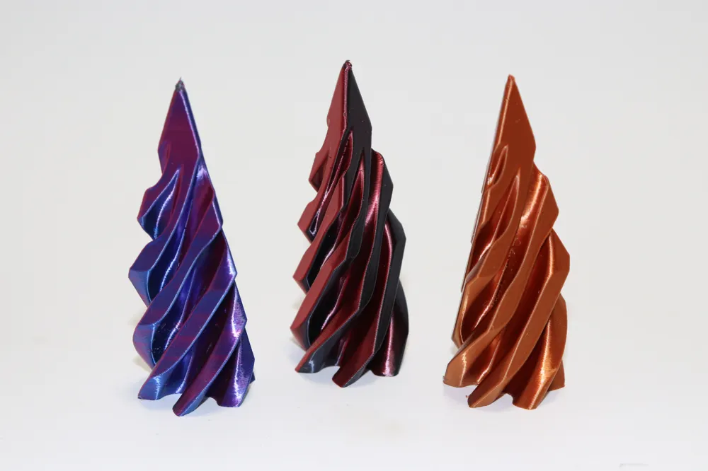 Impossible Passthrough Triangle Spinner by Horizon MakerWorld: Download Free 3D Models