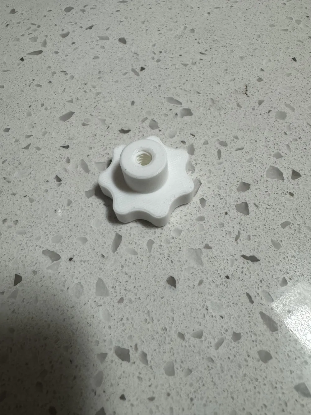 7 Arm Threaded Knob 1/4 inch by 20 thread per inch by AKBUILDS - MakerWorld