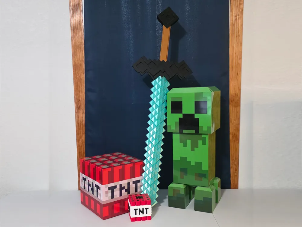 Minecraft Movie Diamond Sword by TheBluCosmonaut MakerWorld: Download ...