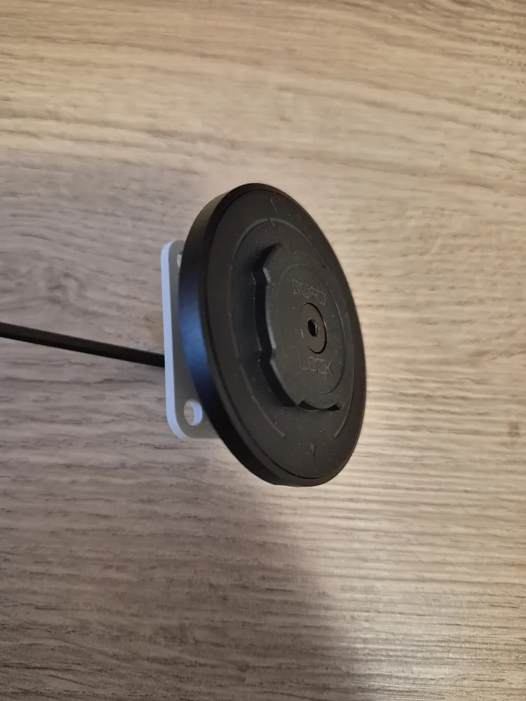 Quad Lock Wall Mount by Marcel Hölzl MakerWorld: Download Free 3D Models