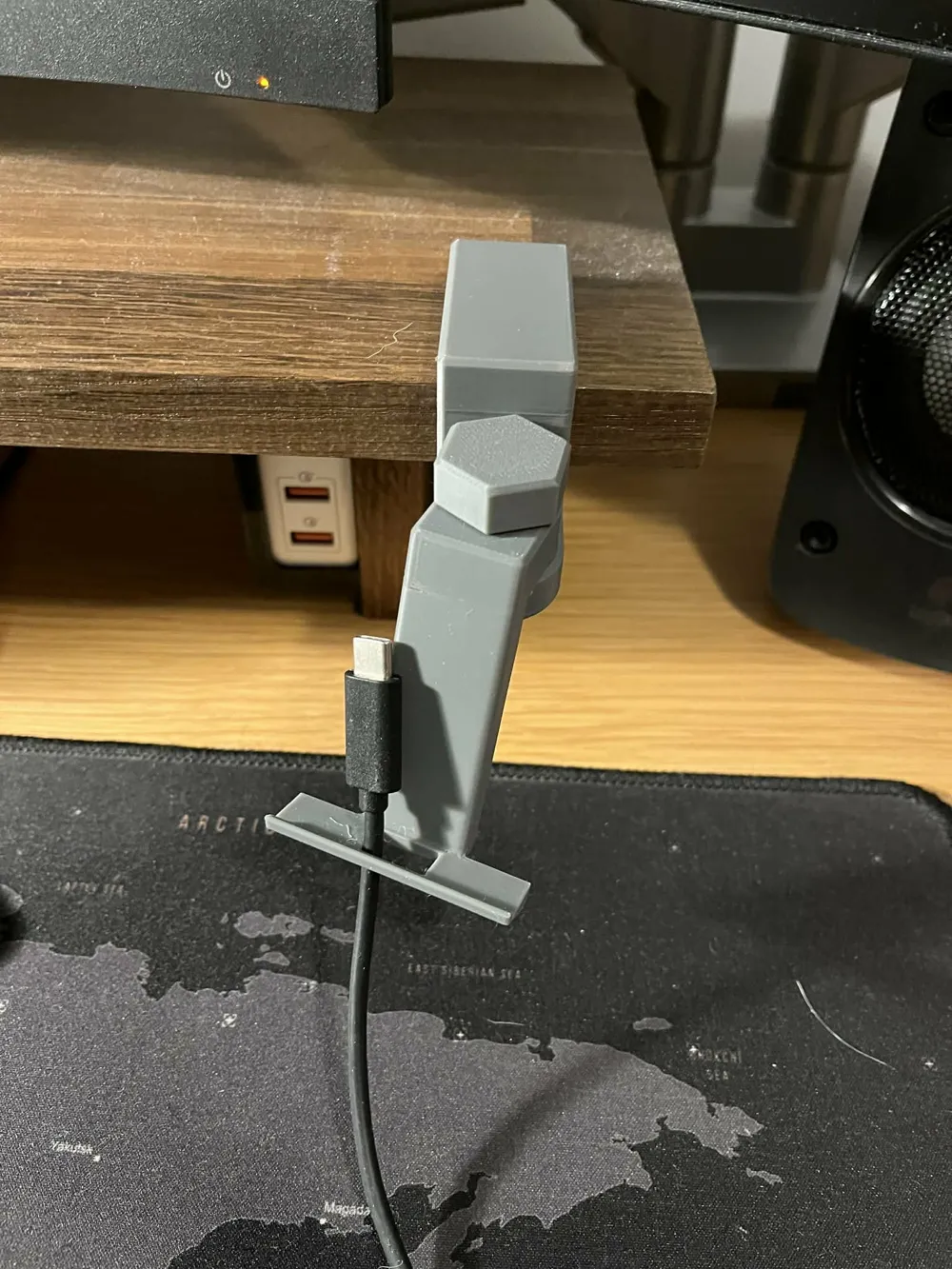 Phone Desk Holder - Free 3D Print Model - MakerWorld