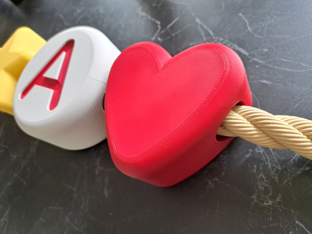 Big Rounded Heart Bead - Free 3D Print Model - MakerWorld