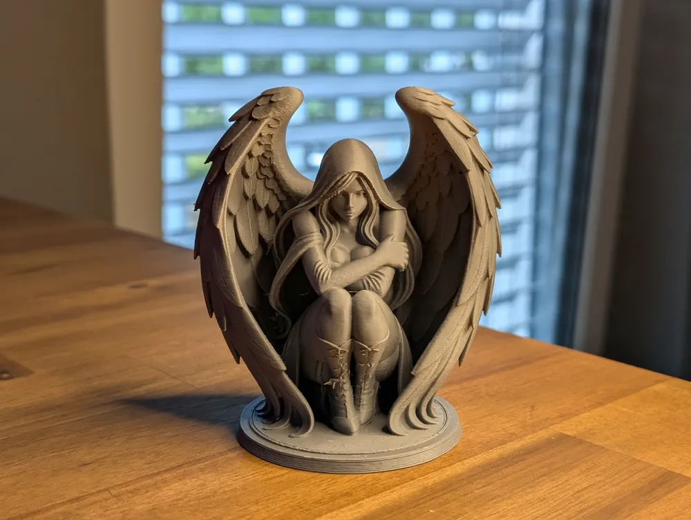Hooded Guardian Angel Statue (Curled Wings) by Cosa_93 MakerWorld ...