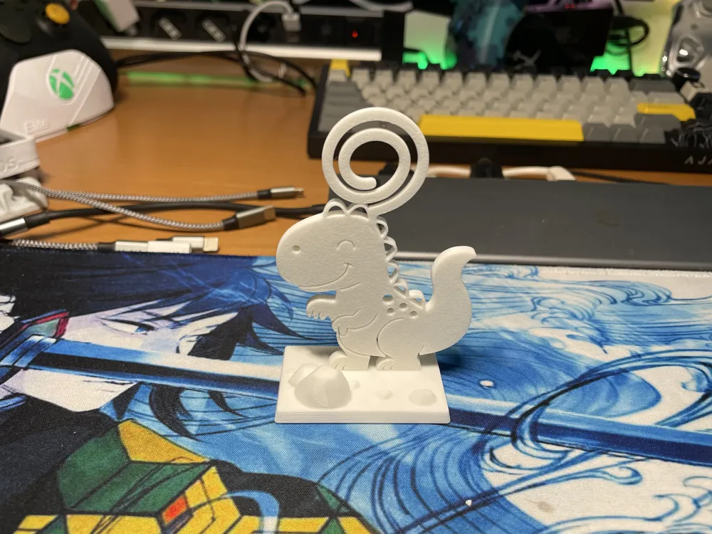 Fermaglio Foto DinoSnap da Losco Makes MakerWorld: Scarica Modelli 3D Gratuiti