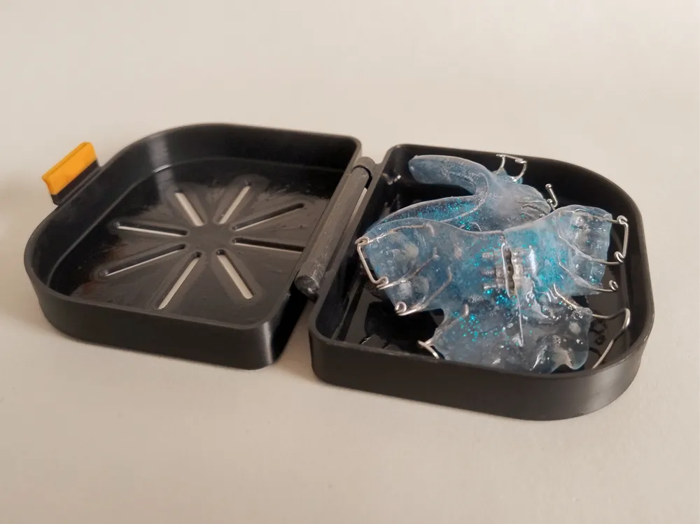 Slim Dental braces case - Free 3D Print Model - MakerWorld