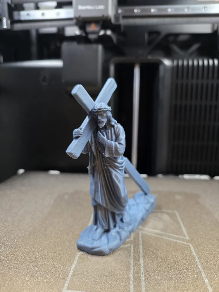 Jesus com a Cruz – Decoração Sagrada ou Presépio - Modelo gratuito para ...