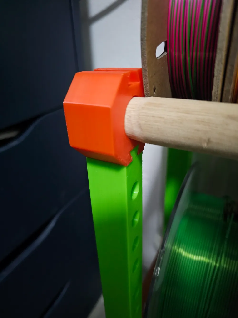 Filament Rack Remixed by ID_Tag - MakerWorld