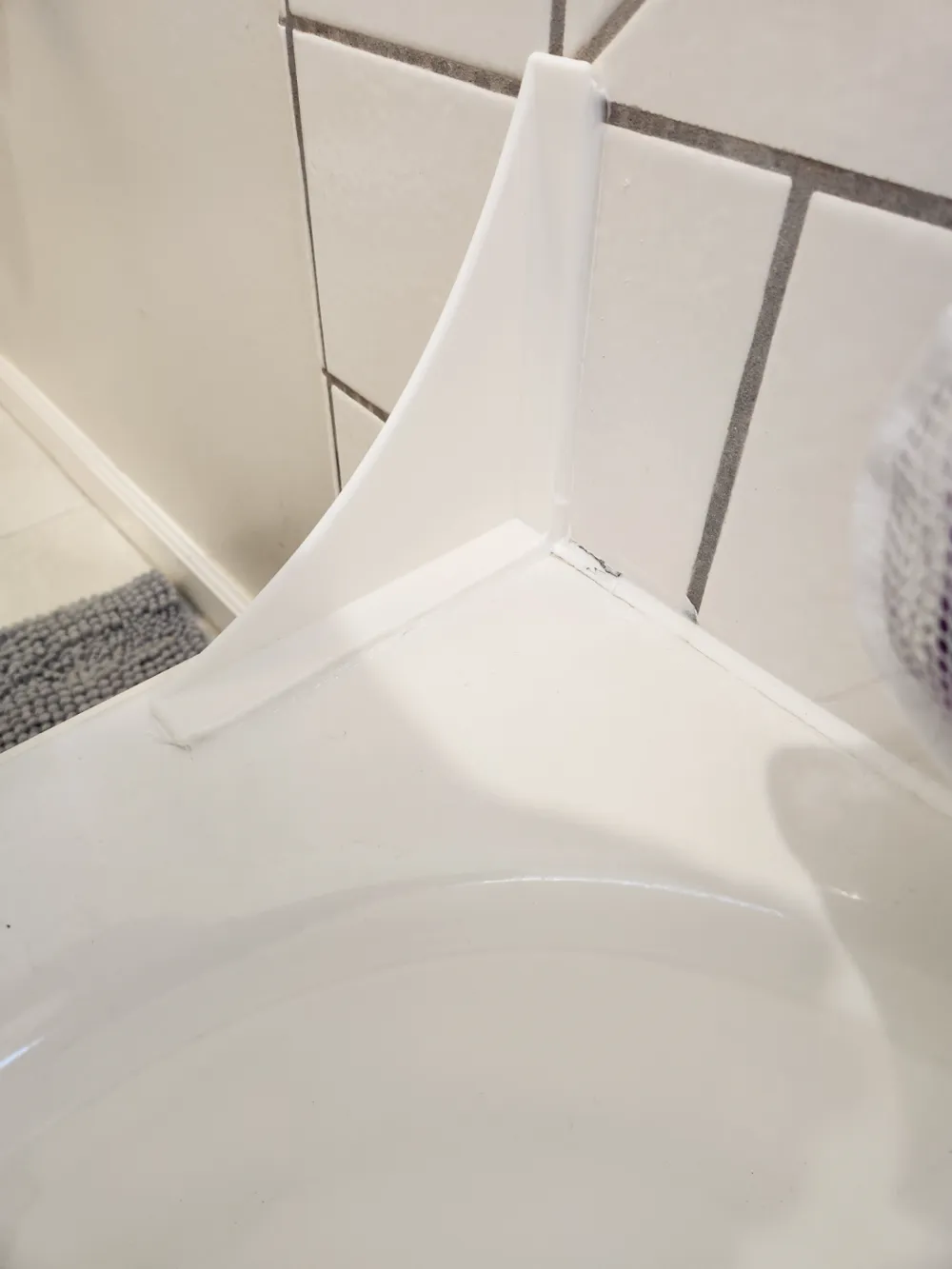 Bathtub Splash Guard by DGates - MakerWorld