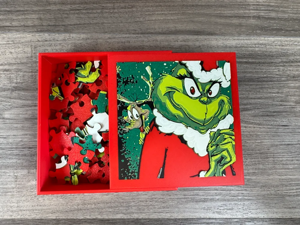 The Grinch and Max - Puzzle & Box Lid by Canadian Gamer - MakerWorld