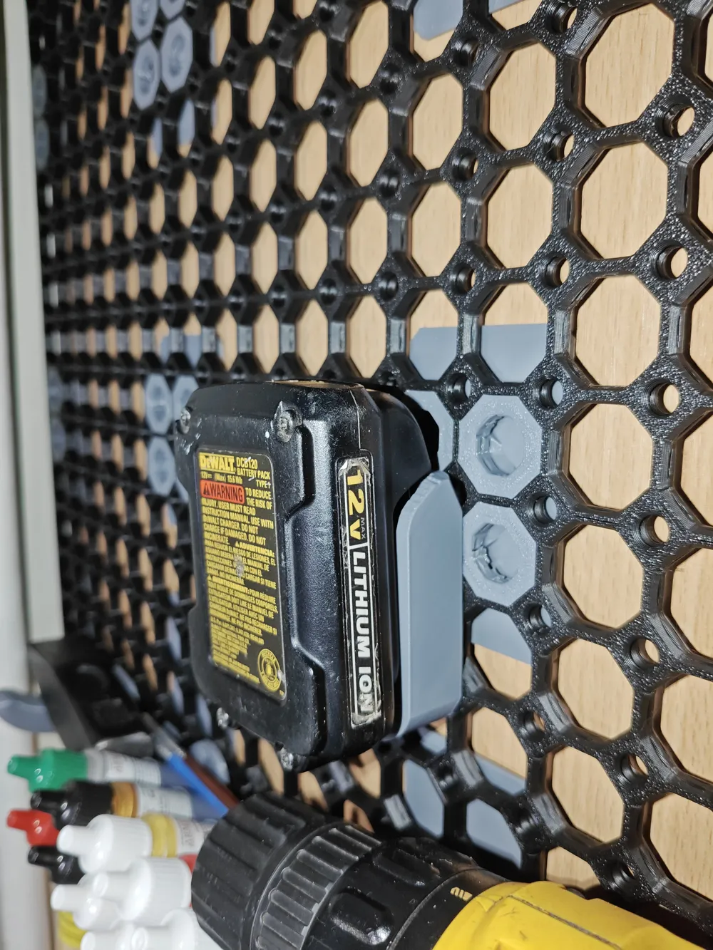 DeWALT 12v battery holder for multiboard by Gulesh MakerWorld: Download ...