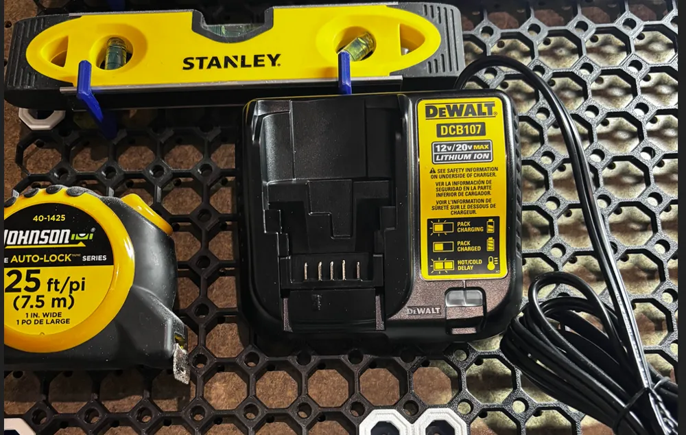 Dewalt DCB107 Multiboard Mount Remixed by Steve MakerWorld: Download ...