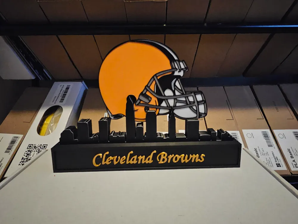 Cleveland browns with skyline of Cleveland NFL by Rotterdam_3d_Art ...