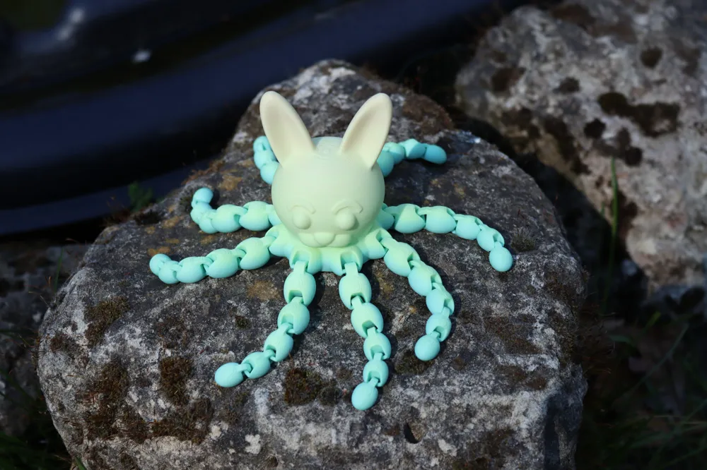 Cute Easter Articulated Octopus by Alex's 3D prints MakerWorld ...
