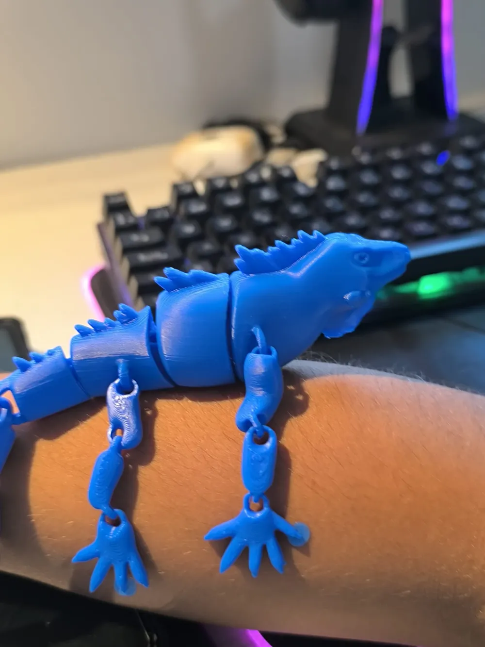 Flexy Iguana by custom-bricks MakerWorld: Download Free 3D Models