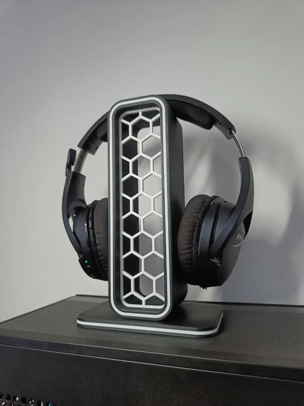 Modular Headphone Stand - Free 3D Print Model - MakerWorld