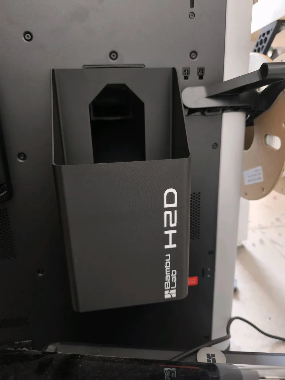 Bambu Lab H2D Poop Chute (Print & Install) by nyx_nk MakerWorld ...