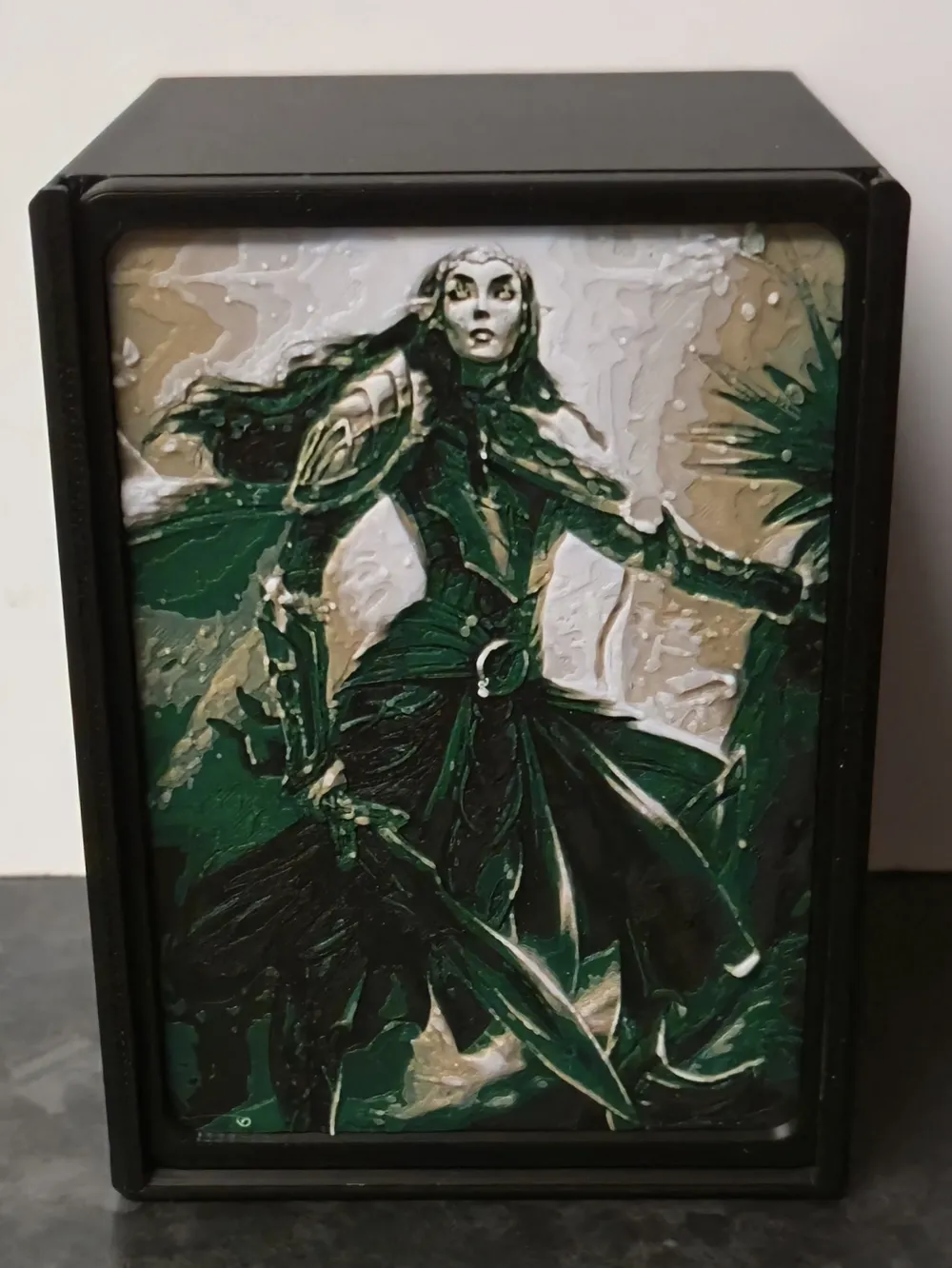 MTG Commander Deck Box Inlay Lathril Hueforge - Free 3D Print Model ...