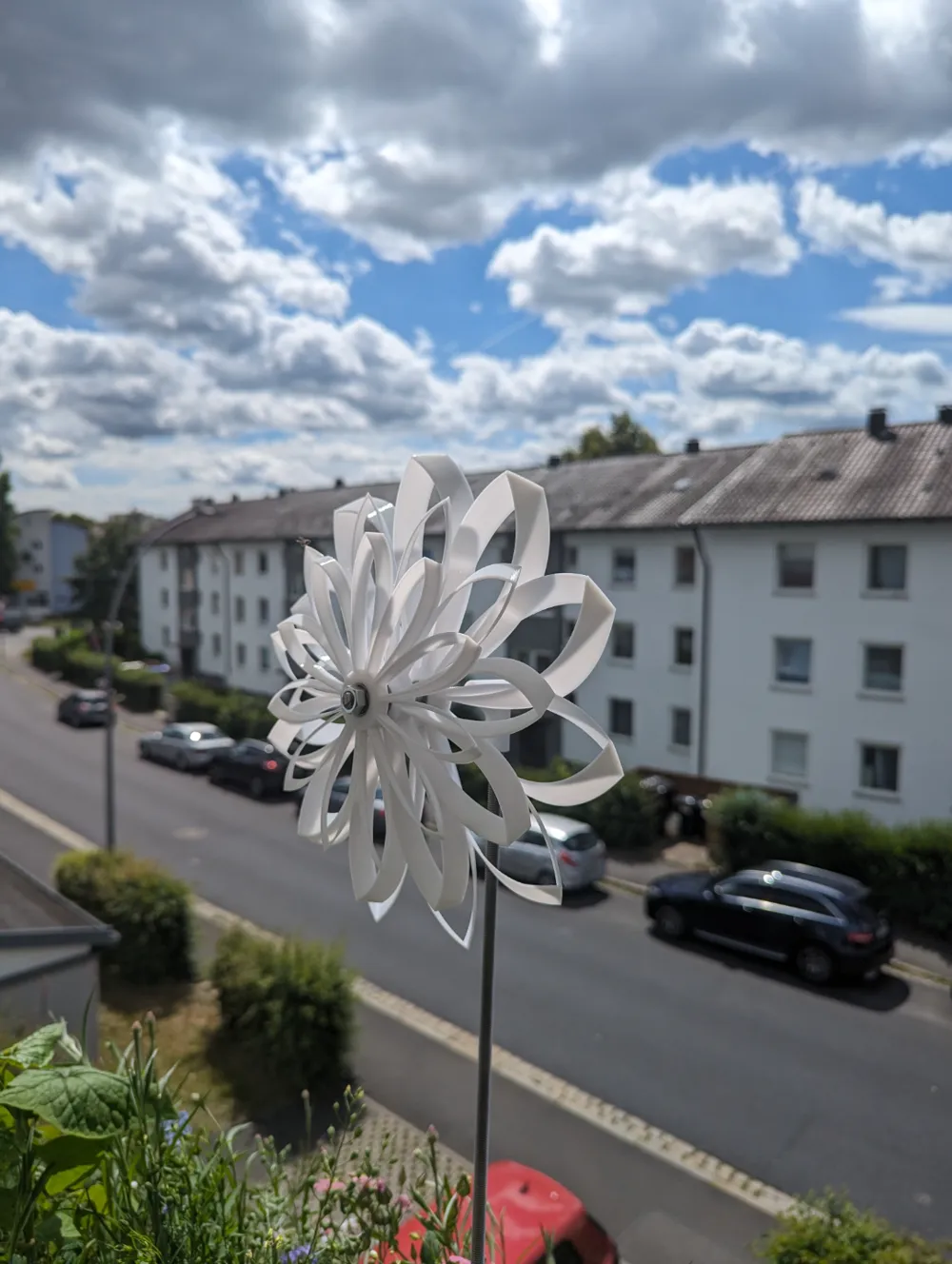 Flower Like Windmill by Gollwi MakerWorld: Download Free 3D Models