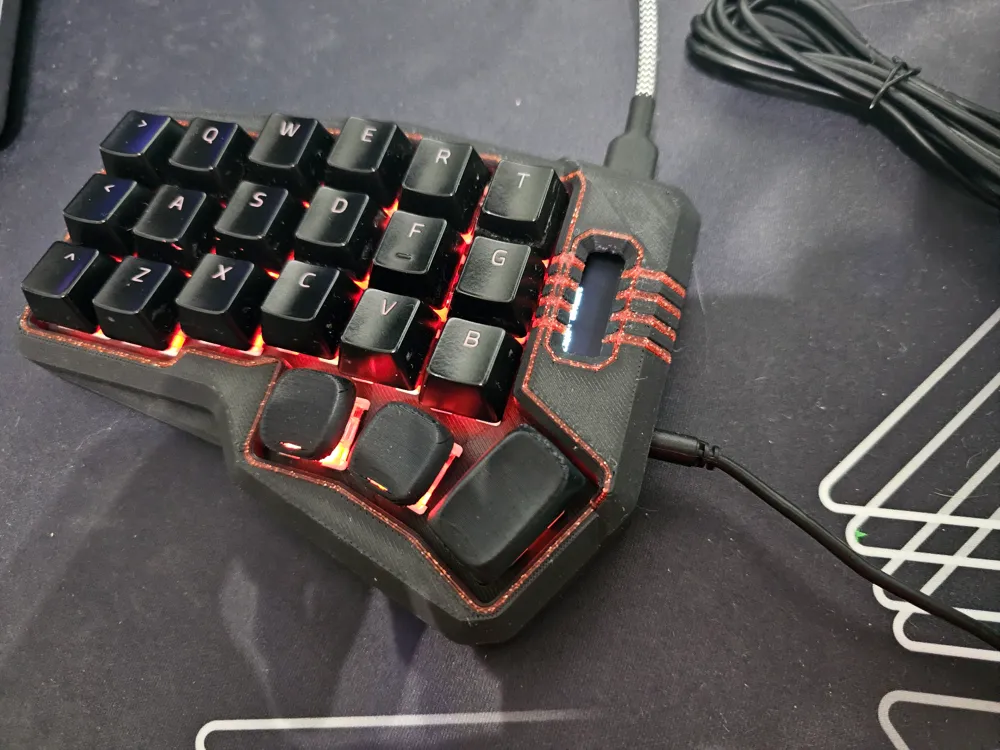 Corne v3 Chunky High Pro Case - remix Remixed by NerdyLayers3d - MakerWorld