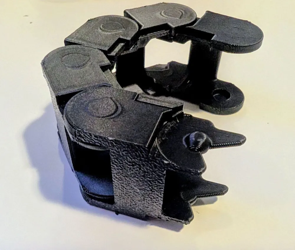 10x15 Cable Chain - Free 3D Print Model - MakerWorld