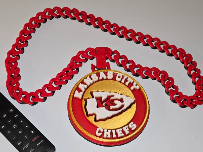 Kansas City Chiefs Phat Chain by A Cherry on top MakerWorld: Download ...