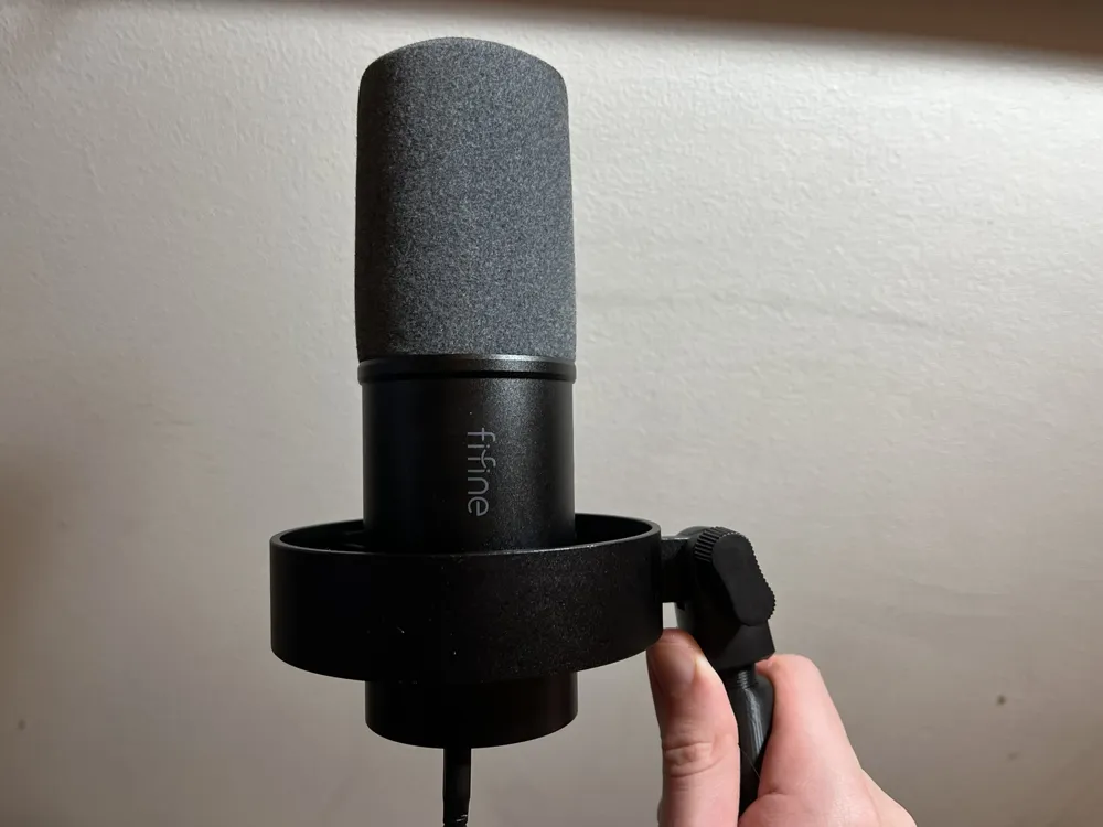 Ergonomic Microphone Handle - Free 3D Print Model - MakerWorld