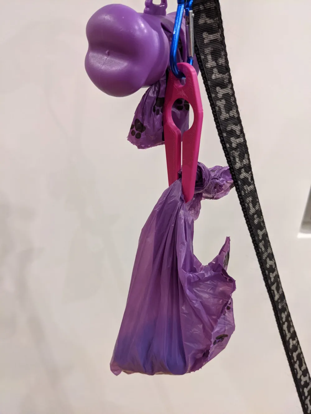 Dog Poop Bag Carrier Clip by Niiiick - MakerWorld
