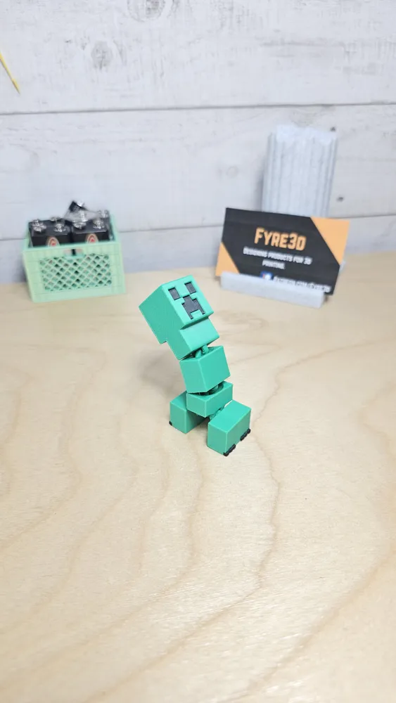 Articulated Flexi Minecraft Creeper by Fyre3d MakerWorld: Download Free ...