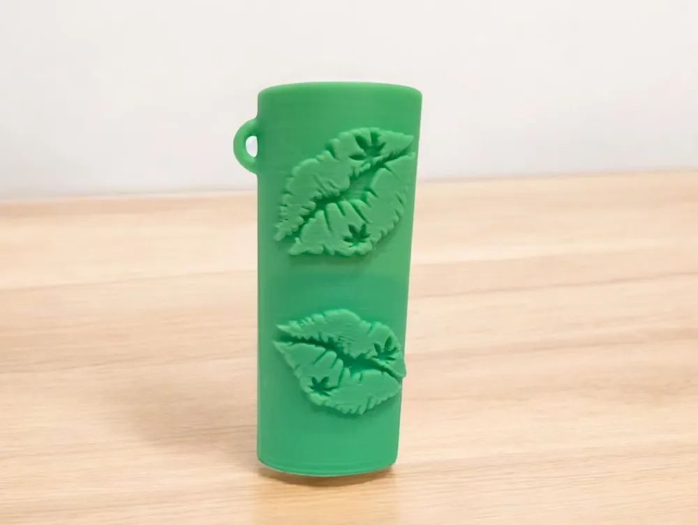 Rollin Pretty Lighter Case Keychain by Rad Makes MakerWorld: Download ...