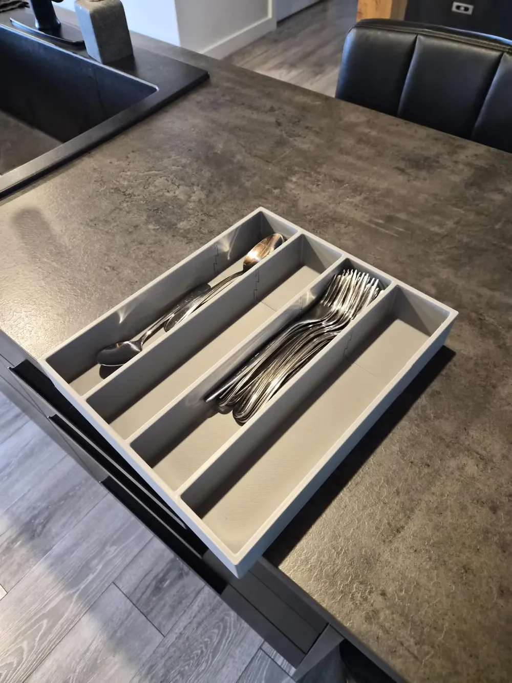 ustensil tray - Free 3D Print Model - MakerWorld