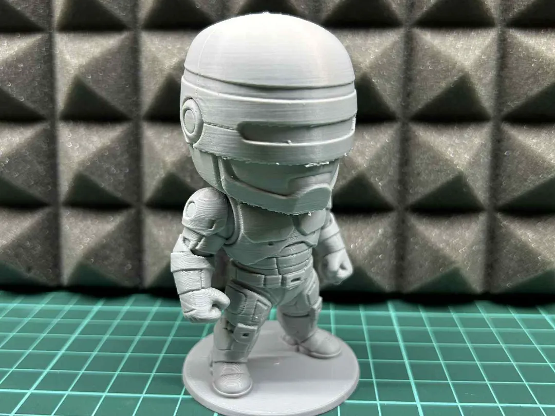 Chibi/Funko Pop - Robocop por PokeGeorg MakerWorld: Descarga Modelos 3D ...