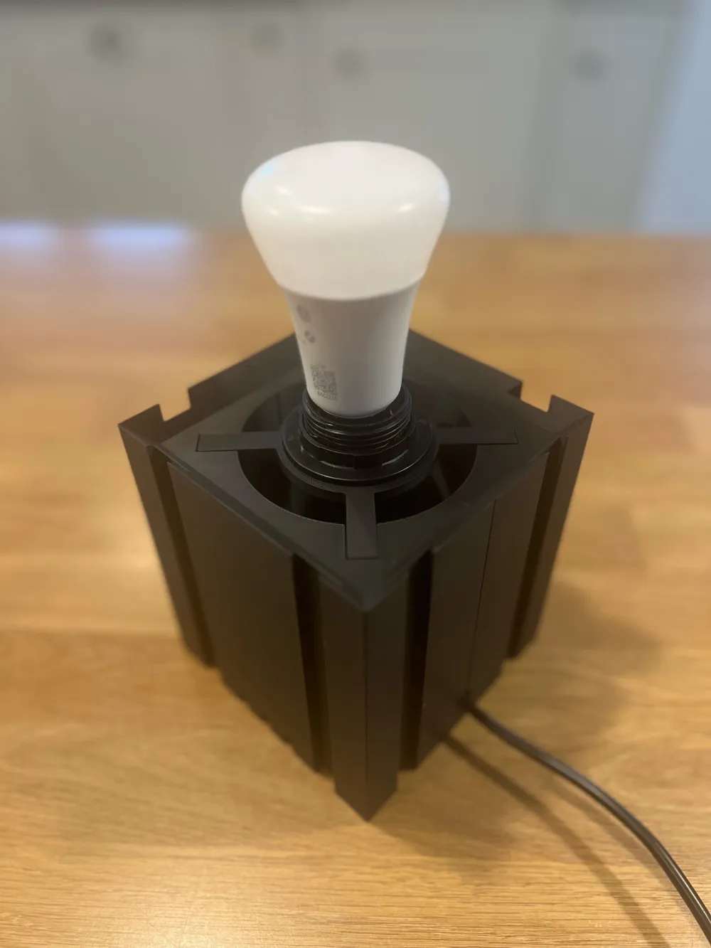 Philips Hue Table Lamp V2 - Free 3D Print Model - MakerWorld