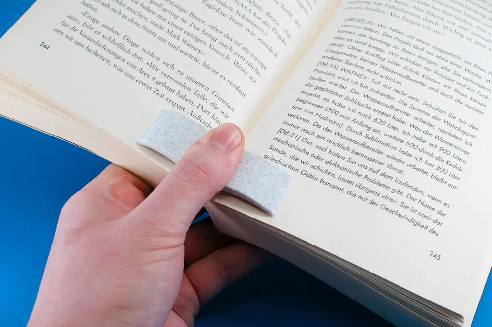 Book Holder for easy one-handed reading "Seagull" by Sakul - MakerWorld