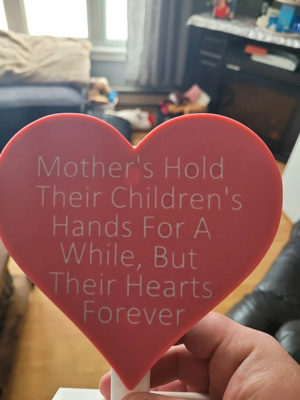 Mom Heart Sign - Free 3D Print Model - MakerWorld