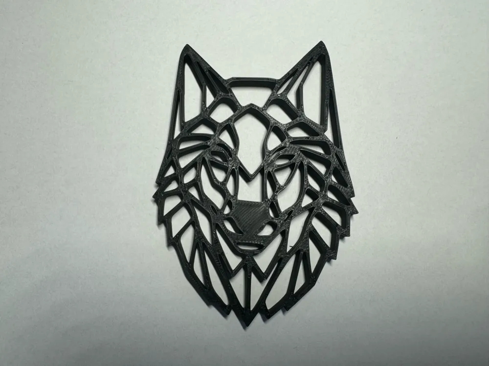 Wolf geometric wall art by Moriel - MakerWorld