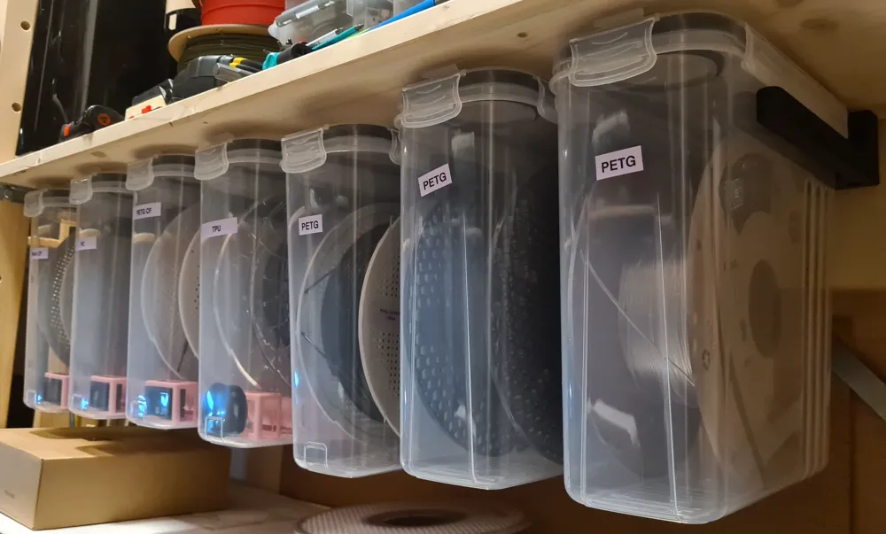 Hanger for Amazon Cereal/Filament/Drybox container by Brekel - MakerWorld