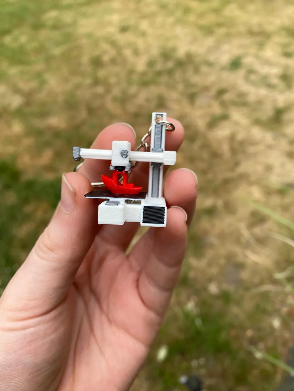 A1 Mini Keychain With Benchy - Free 3D Print Model - MakerWorld