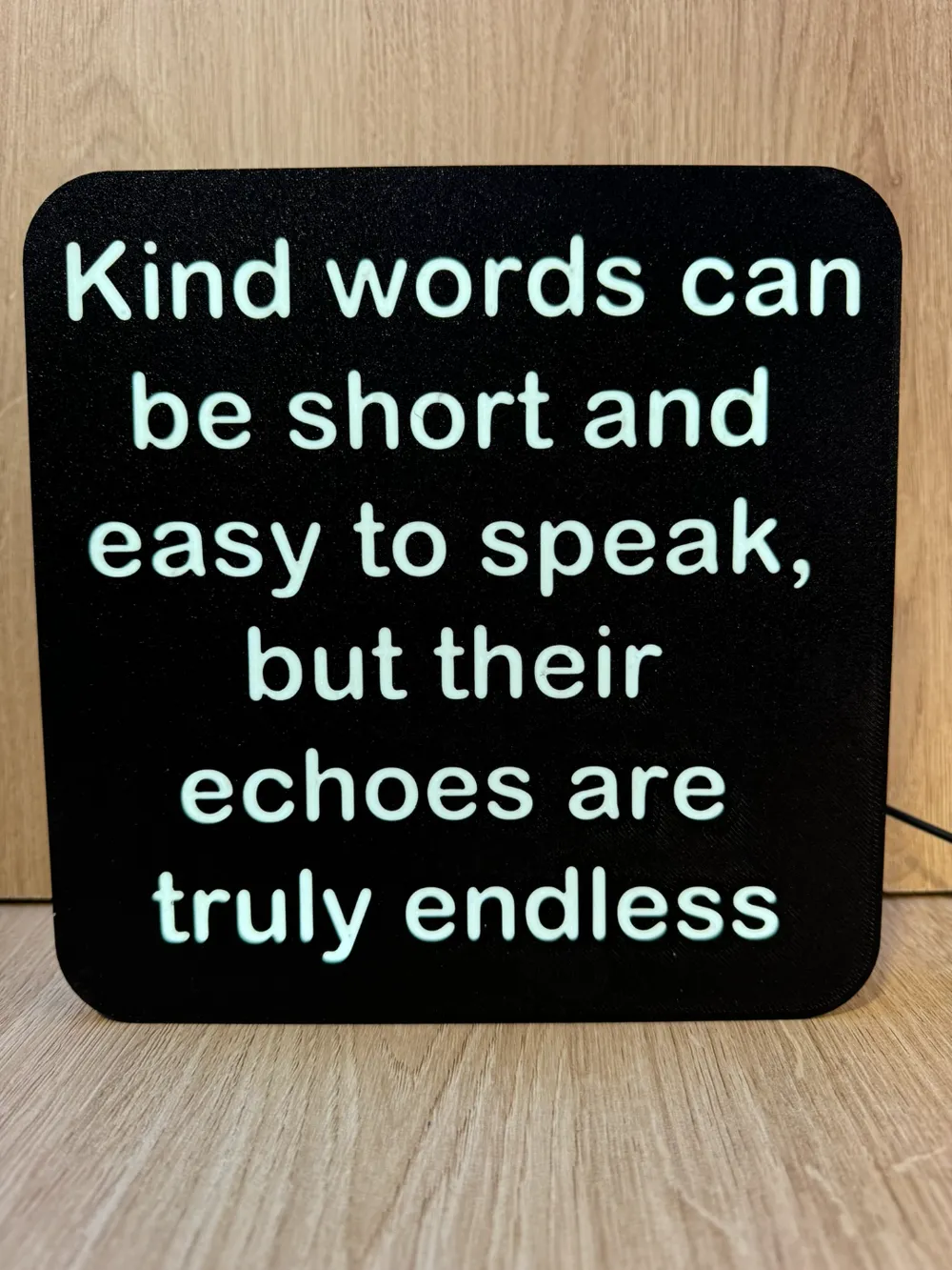 QUOTE Lightbox: Kind words by iSikkel - MakerWorld