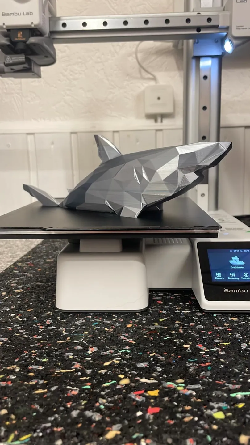Low Poly - Shark by Ebmeier - MakerWorld