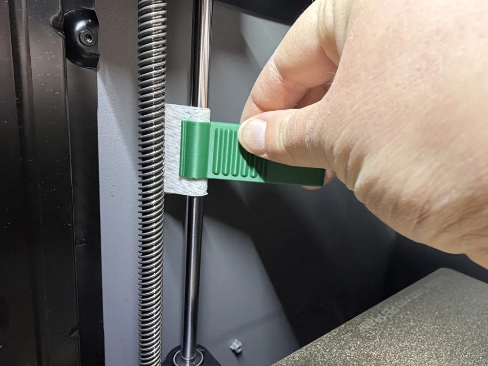 Z-axis Guide Rod Cleaning Tool 8mm - Free 3D Print Model - MakerWorld