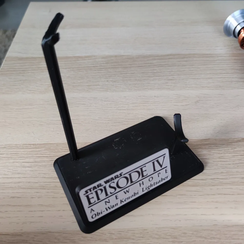 Display Stand for the Obi-Wan Lightsaber -Portrait by Axel Dreher ...