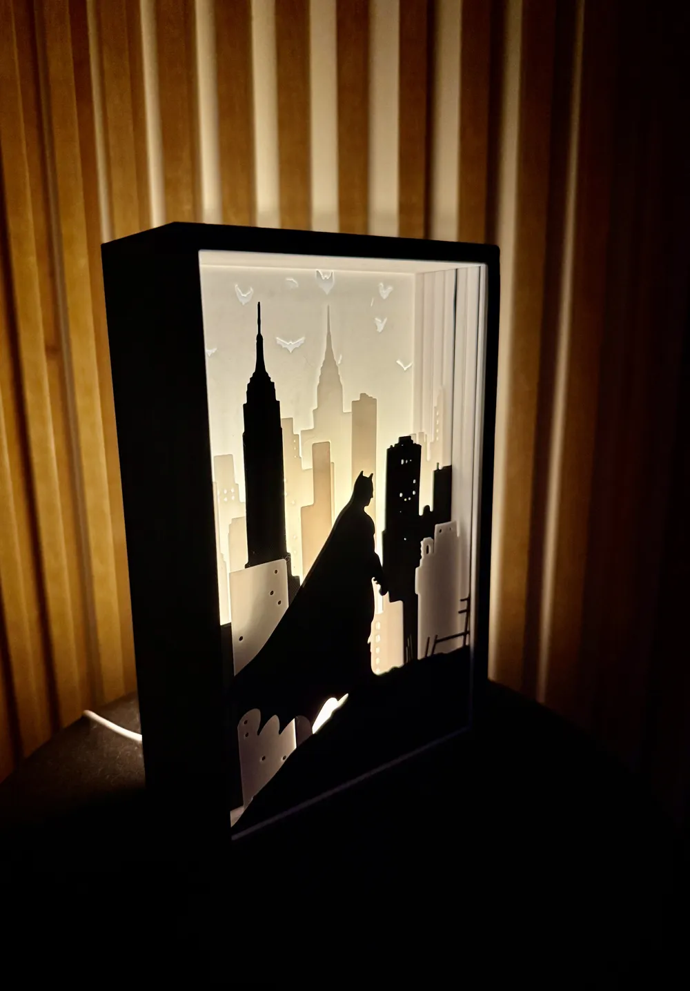 Batman Gotham City DC Comics Shadow Box Lamp - Free 3D Print Model ...