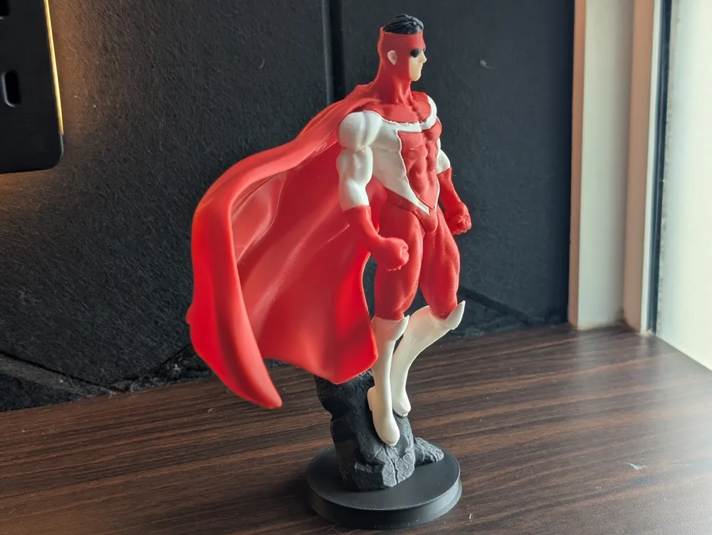 Invincible Omni-Mark High-Detail Figure Remixed by Liroy MakerWorld ...