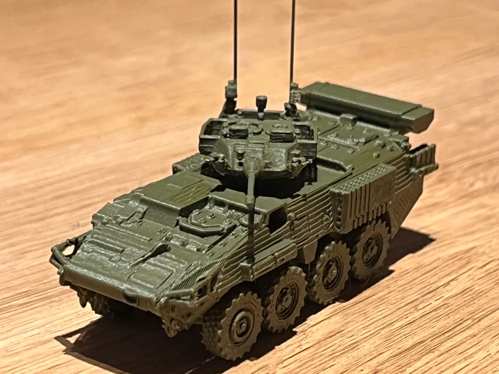 LAV 6 (Infantry Section Carrier) 1:100 by Dutchapple4life - MakerWorld